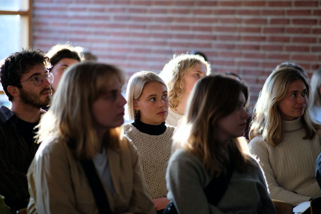 Constructive Institute receives grant from the Tuborg Foundation for a project on youth, media ...